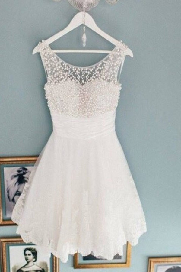 Charming Scoop A-line Sleeveless Short White Lace Homecoming Dress With ...